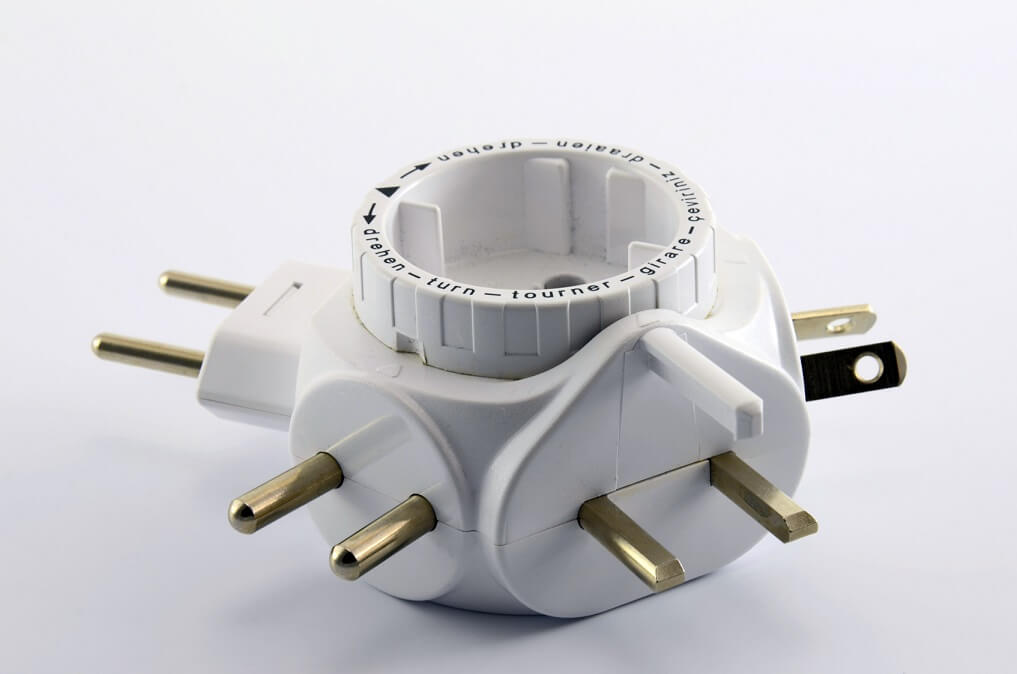 Steckdosen-Wirrwarr: Welcher Stecker im Ausland? | reichelt.de ...