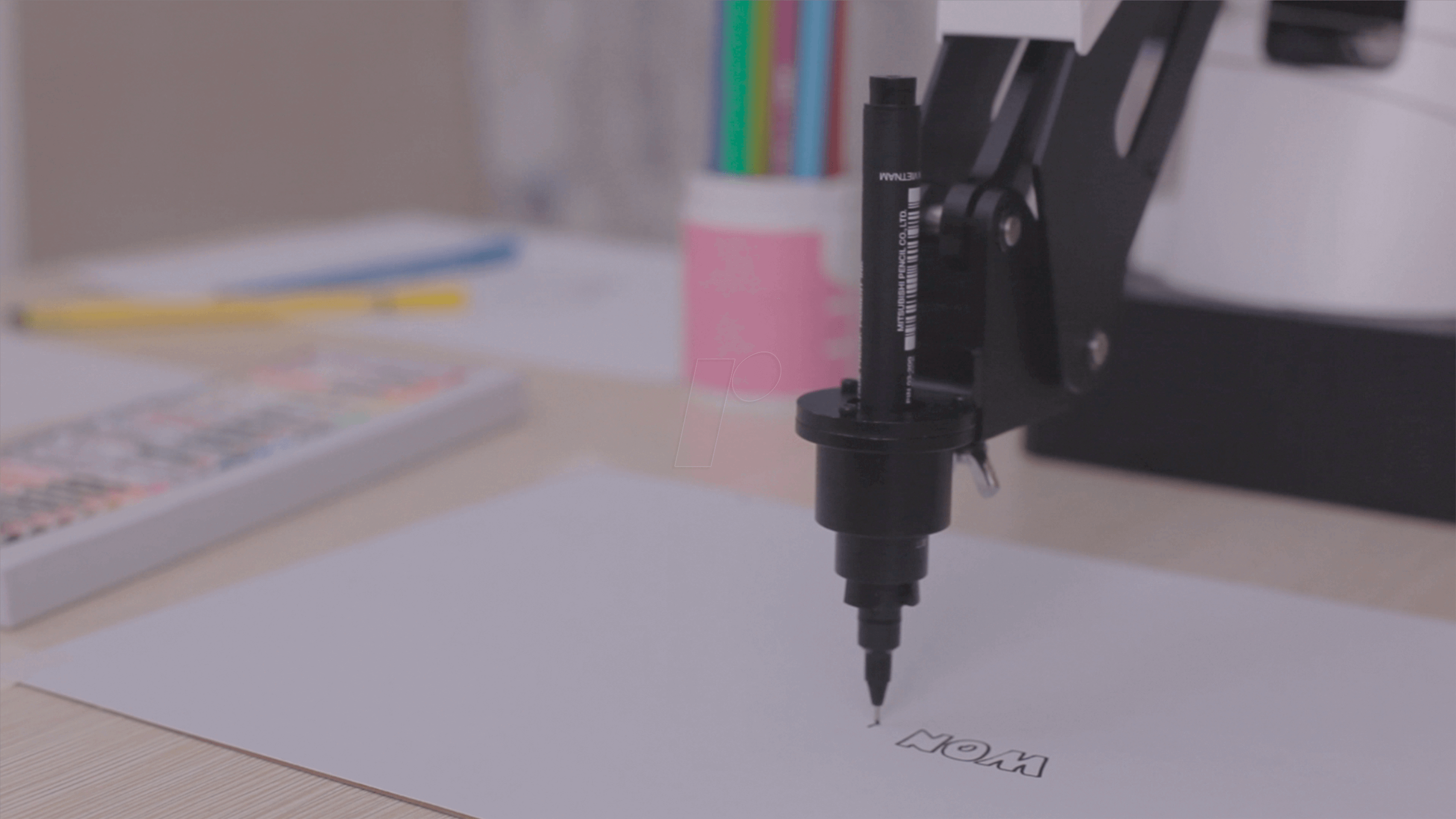 Learning to program with the robot arm - reichelt Magazin